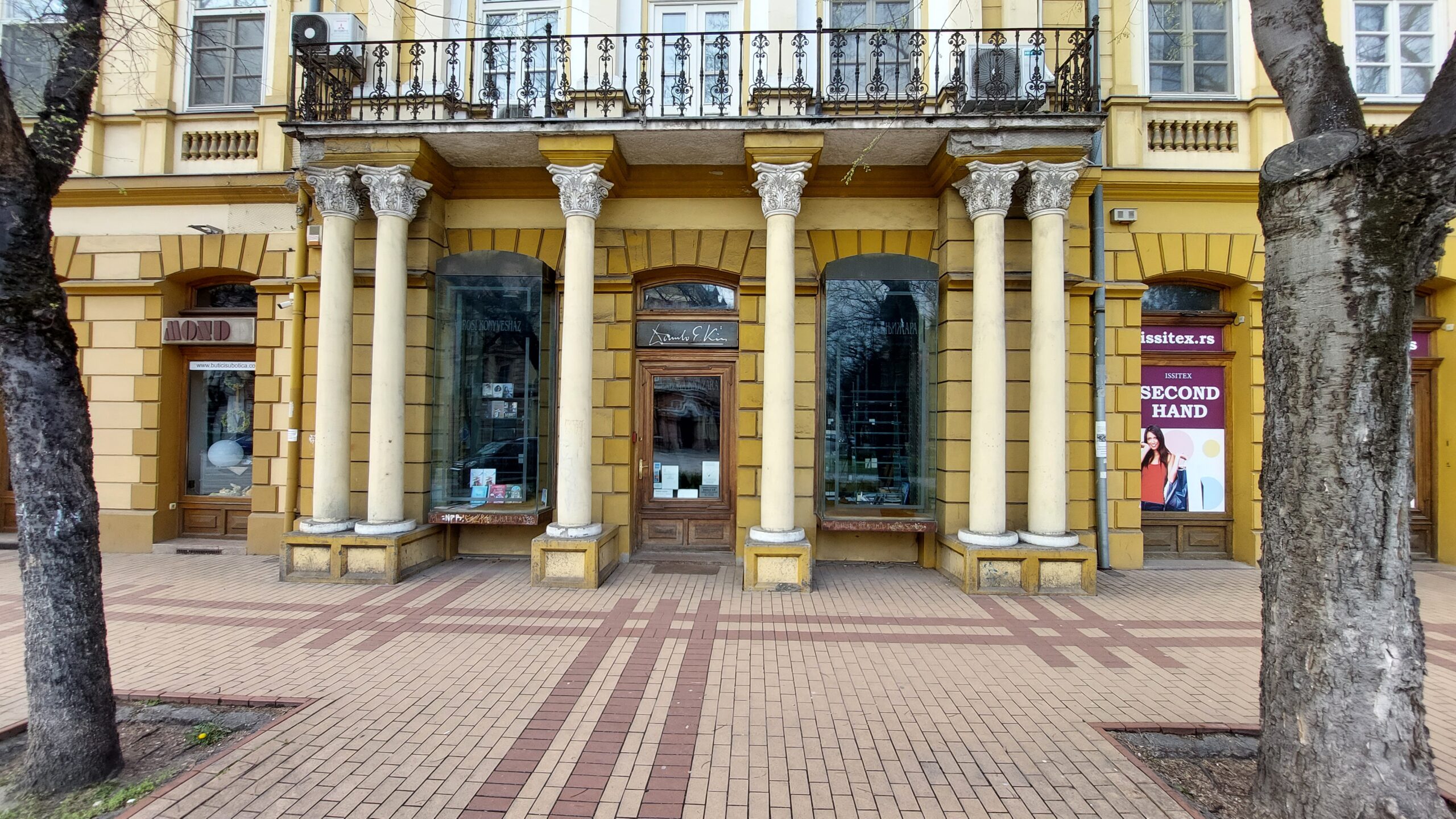 U knjižari „Danilo Kiš“ više nema knjiga | LovaLova